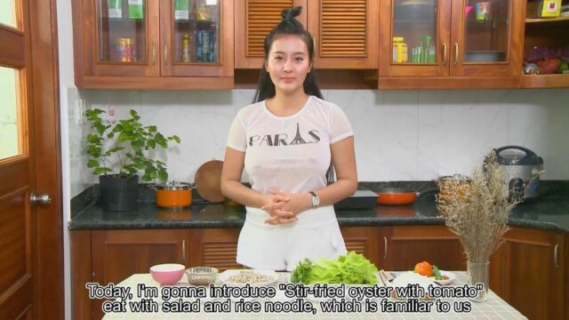 Pong Kyubi SIÊU TO KHỔNG LỒ Mặc Như Không Lộ Hàng Vì Quá Tập Trung Chế ...